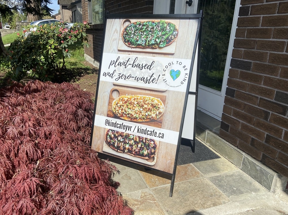 A-frame signs - a simple solution for cafes and restaurants - Quarter ...